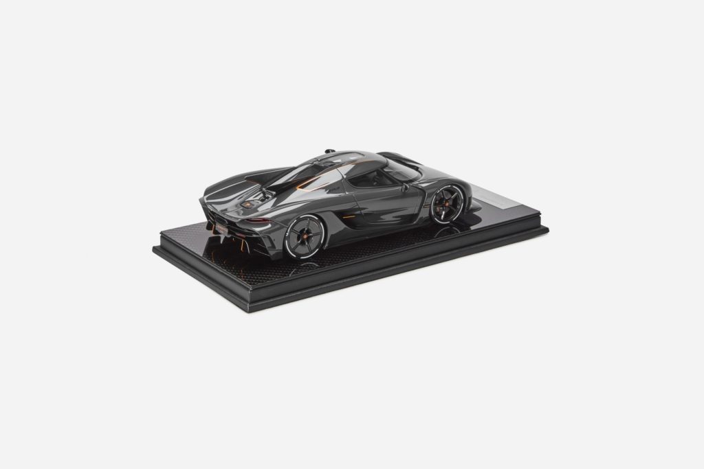 Scale Model - Jesko Absolut Graphite 1:18 | Koenigsegg Gear